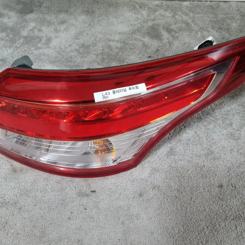 # We are selling a new Samsung SM5 L43 Laguna passenger seat platinum. #삼성,#뉴SM5,#L43,#플레티넘,#모든 ...