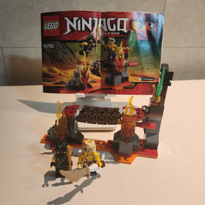 LEGO | 레고 (LEGO) NINJAGO 70753 Lava Falls Cole and Slaven's Duel on ...