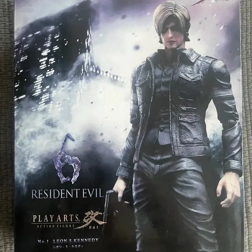 PlayArts Kai Leon Kennedy #스퀘어에닉스,#레지던트이블,#레온케네디,#플레이아츠카이 on Bunjang Global Site.