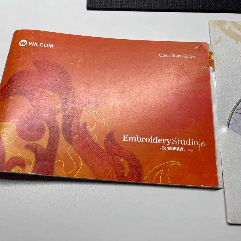 Wilcom Embroidery Studio e1.5 #Wilcom,#펀칭,#자수 on Bunjang Global Site.