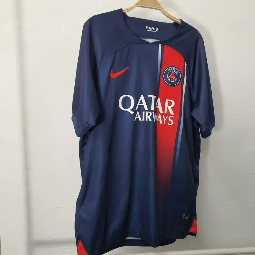 PSG Paris Saint-Germain Lee Kang-in marking home jersey 23-24 on Bunjang Global Site.
