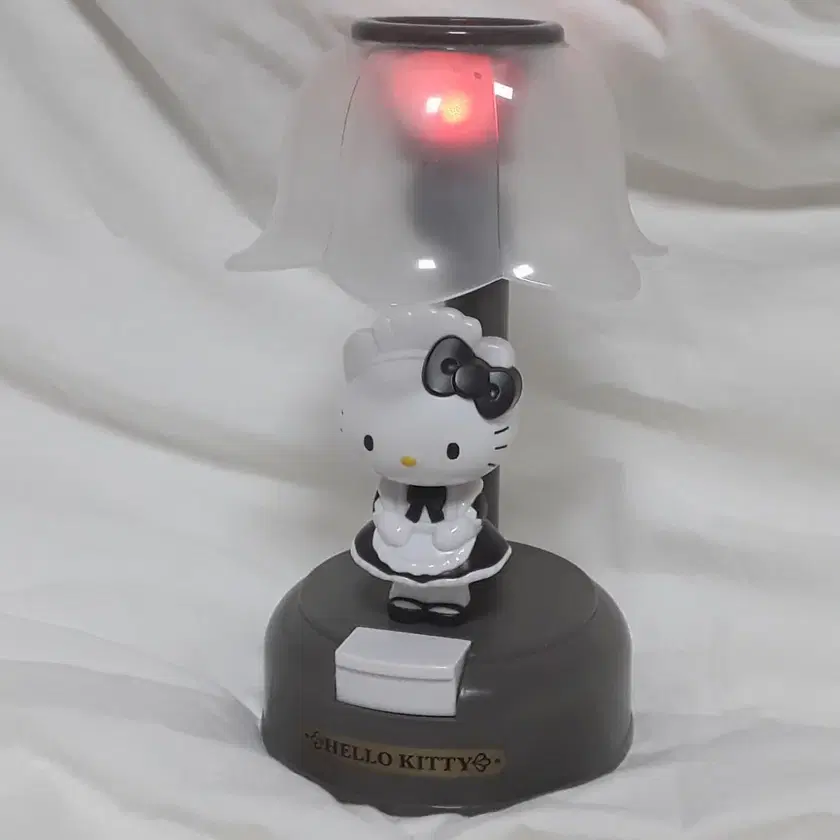 Hello Kitty maid mood lamp classic black on Bunjang Global Site.