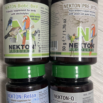 Parrot Nutrition Supplements Nectar Q/Relax/Biotic/Biotin/FreeVital on ...