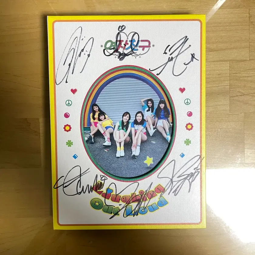 GFRIEND | 여자친구 GFRIEND's first regular album (LOL) autographed album ...