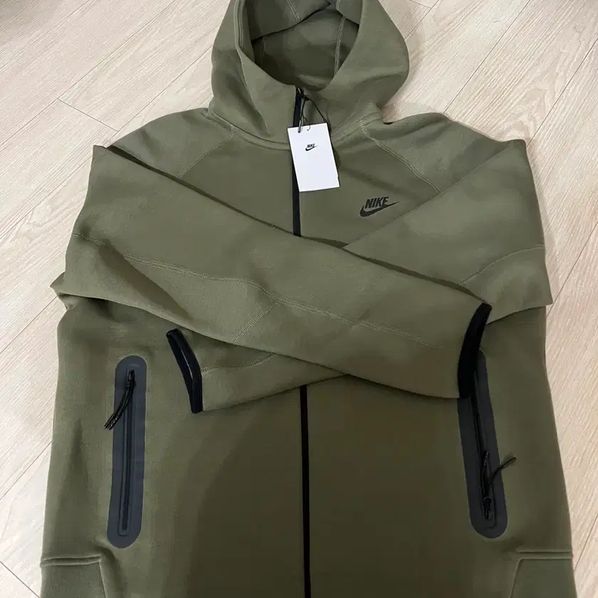 NIKE | 나이키 (XL)(New)Nike Knit Tech Pack Tech Fleece Hooded Zip-Up Olive ...