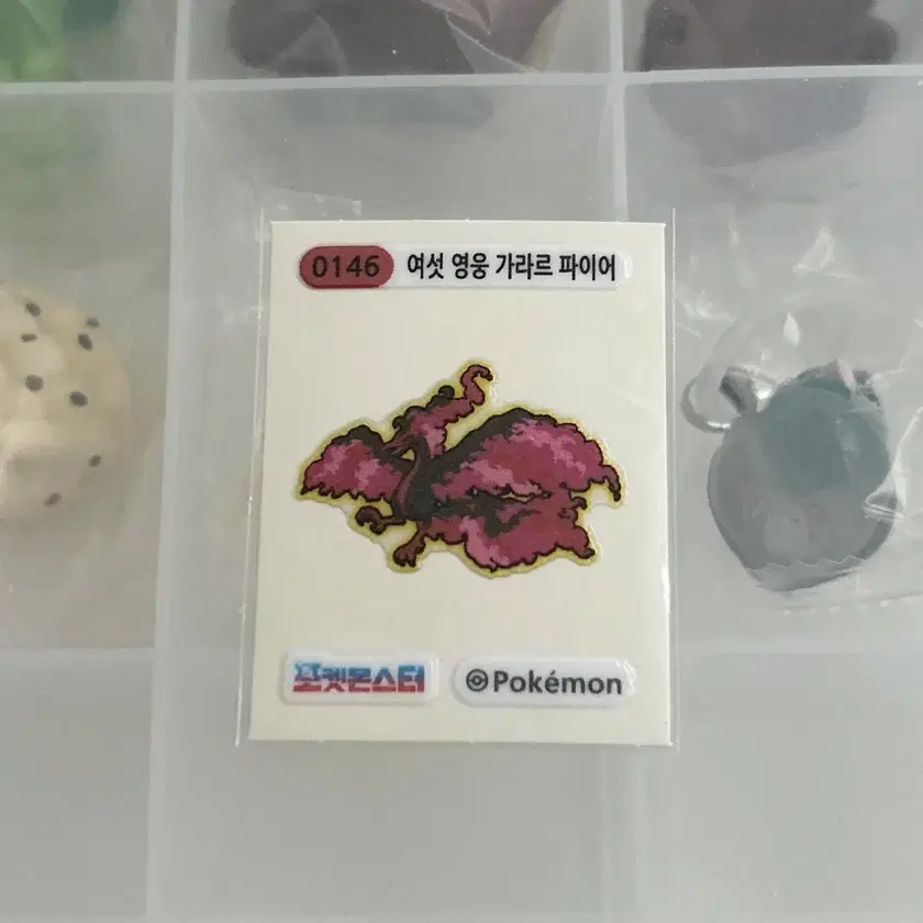 POKÉMON | 포켓몬스터 Pokémon Six Heroes Garar Fire Timburr #포켓몬,#포켓몬띠부씰,#포켓 ...