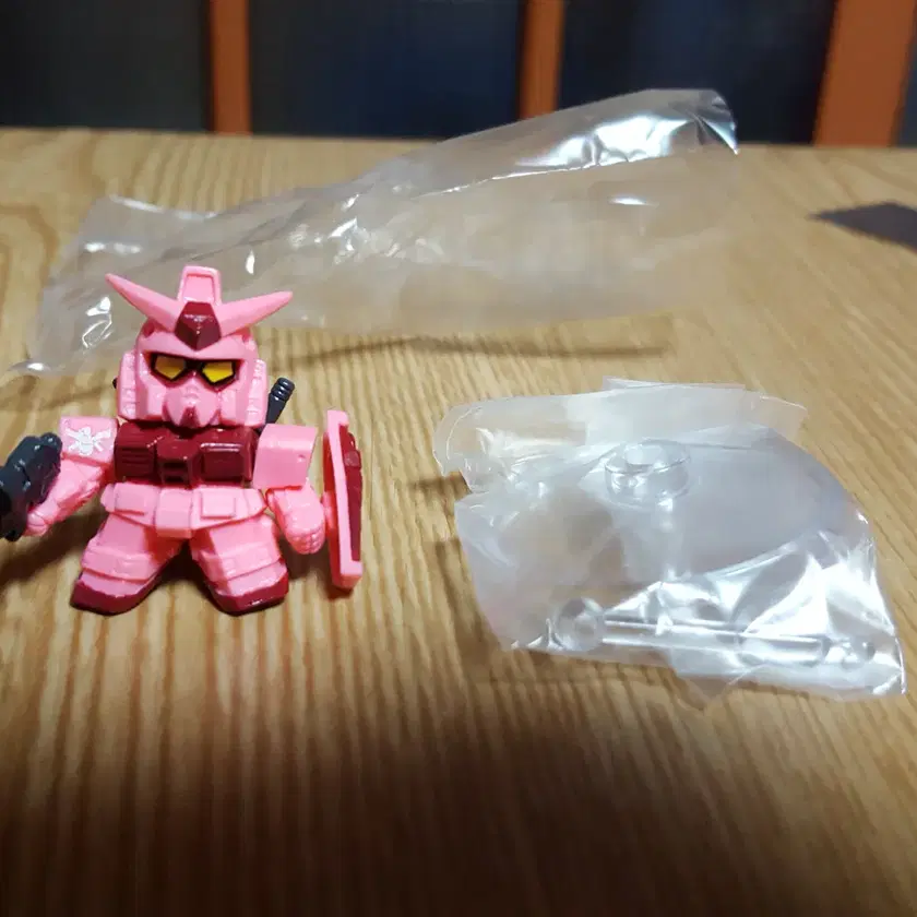 Gundam | 건담 Gundam robot figure Gunpla Pink Gacha Toys #건담,#건프라,#피규어 ...