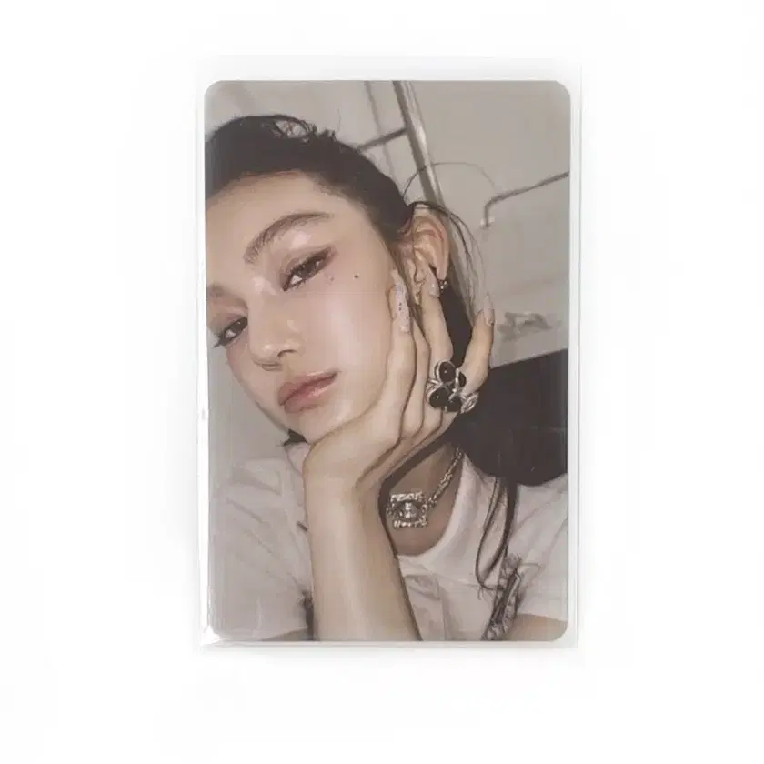 NEW JEANS | 뉴진스 New Jeans danielle Getup 겟업 SuperShy 슈퍼샤이 ETA weverse ...