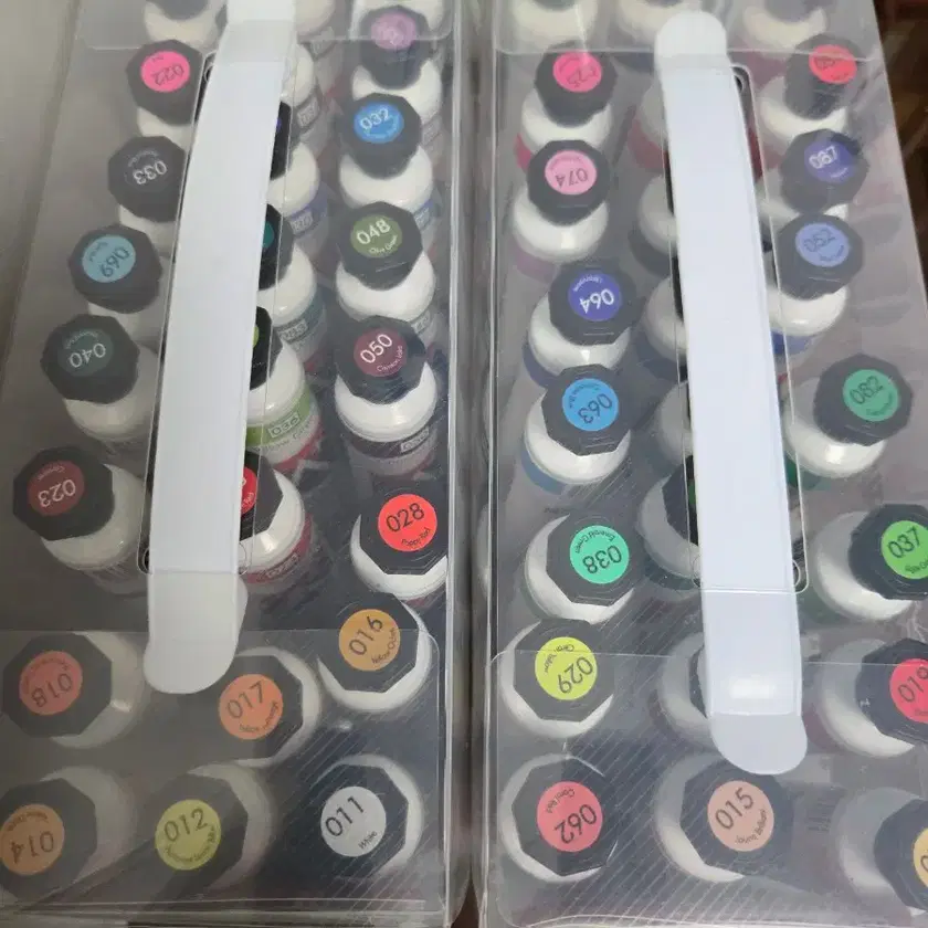 Alpha A+ Poster Paint 24 Colors A, B Set on Bunjang Global Site.