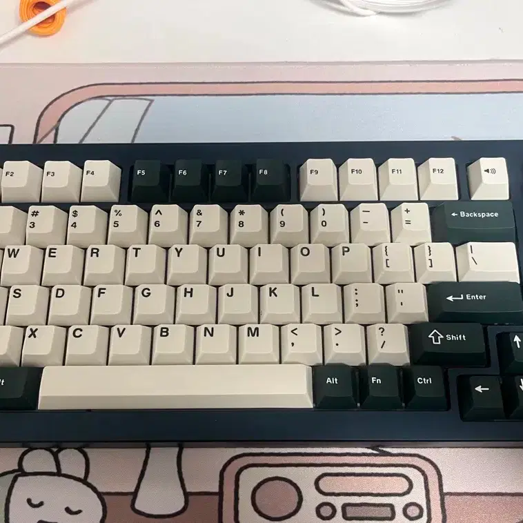 SPM AL82b Full Aluminum Keyboard Barebone on Bunjang Global Site.