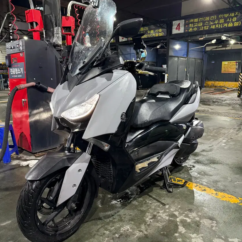 Yamaha Xmax 300cc 19-year-old ikon gray Quick sale #pcx,#nmax,#xmax,# ...