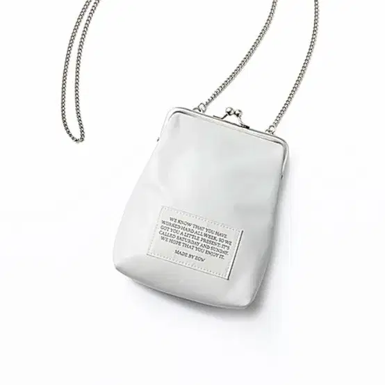 EOW FRIDAY BAG - PURE WHITE Shoulder Bag Crossbody Bag on Bunjang Global Site.