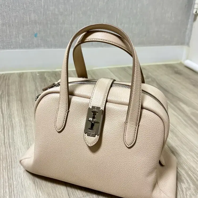VUNQUE | 분크 BUNK TOTE SMALL + CROSS STRAP INCLUDED VQ83-1TO706-1BEXX ...
