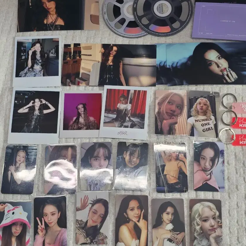 BLACKPINK | 블랙핑크 (Photos) Black Pink Goods photocard pola postcard Bulk ...