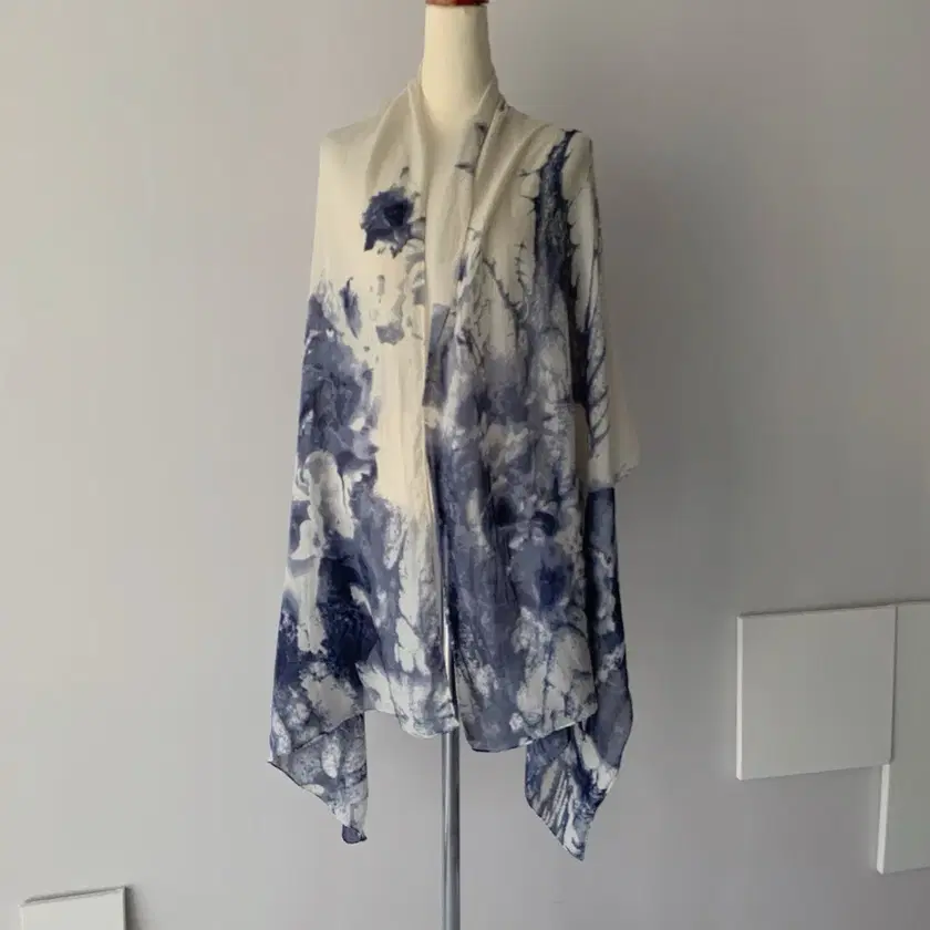 Bitter salt (so salt) Scarf 121 on Bunjang Global Site.