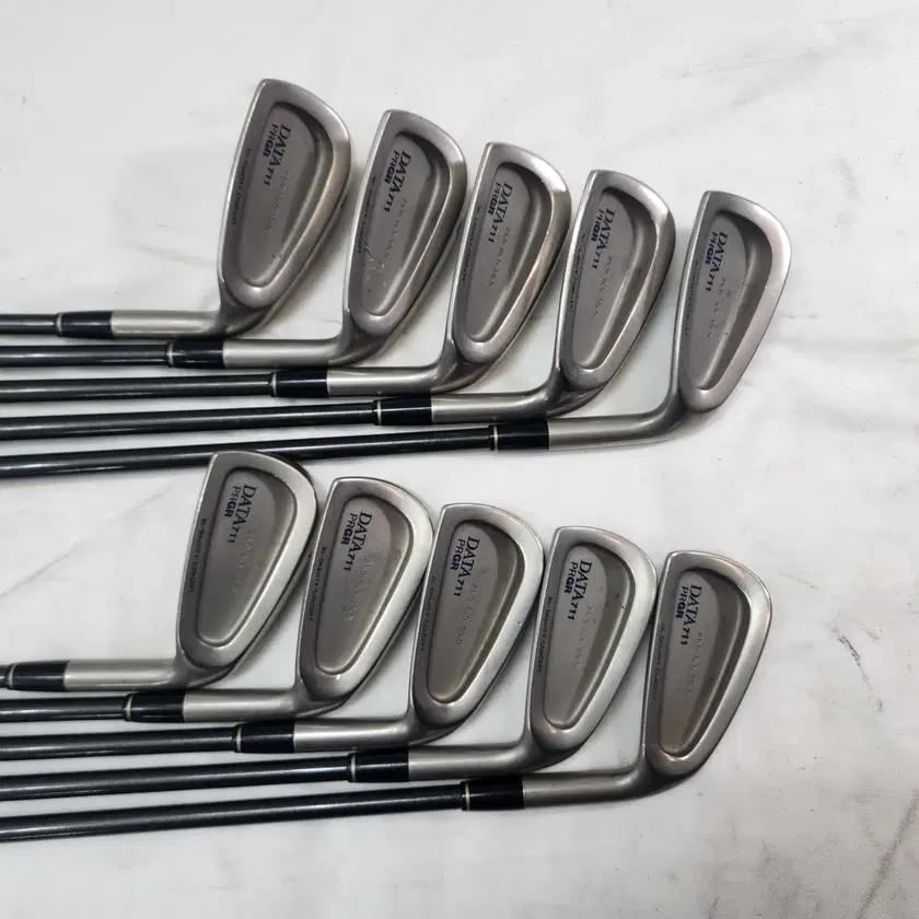PRGR | 프로기아 i1216. ProGear DATA711 Iron Set SR #프로기어아이언,#프로기어아이언세트,#프로기어골프,#프로기어드라이버 on Bunjang ...