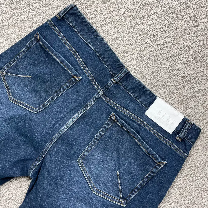 L'Elle Golf Denim Jeans 38 .250221 #엘르,#골프,#데님,#청바지,#38 on Bunjang ...