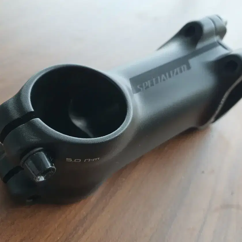 SPECIALIZED | 스페셜라이즈드 Specialized 80mm stem on Bunjang Global Site.