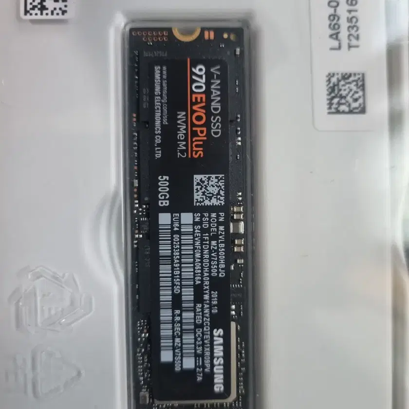 SAMSUNG | 삼성 Samsung SSD 970EVO PLUS M.2 NVMe 500G on Bunjang Global Site.