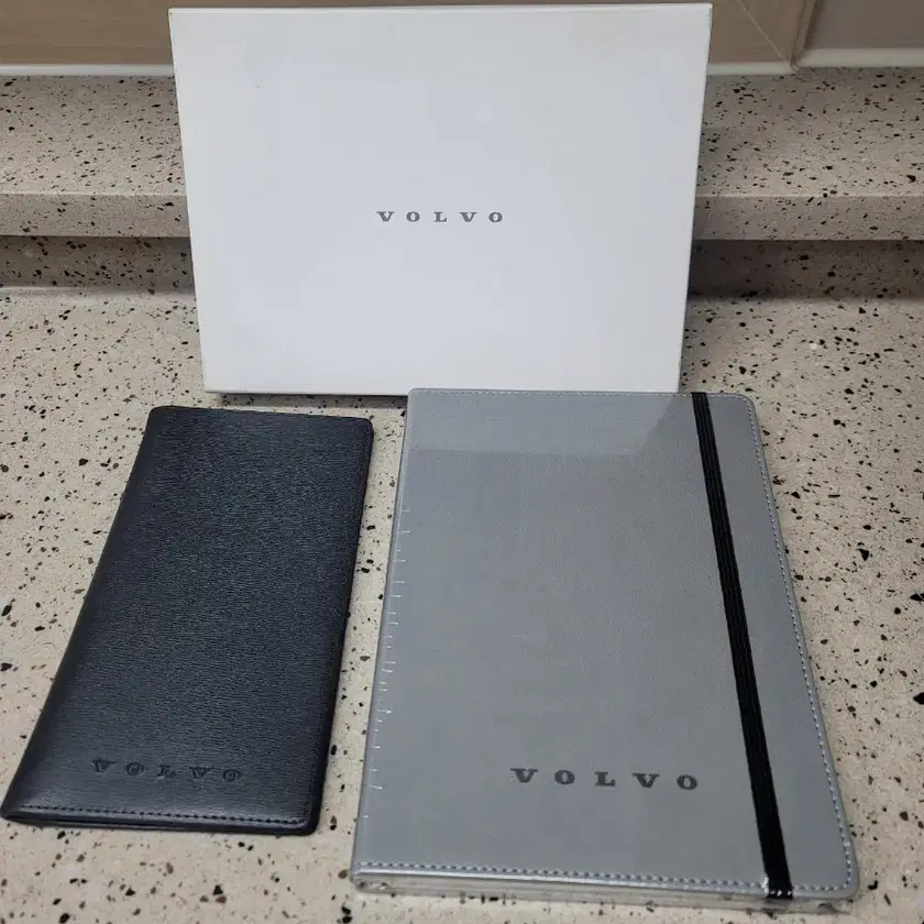 Volvo passport wallet / diary on Bunjang Global Site.