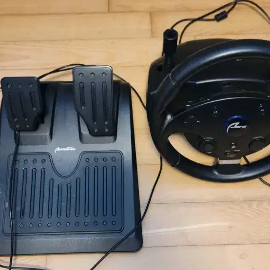 Gamecube Aura Racing Wheel for sale #레이싱휠,#겜맥 on Bunjang Global Site.