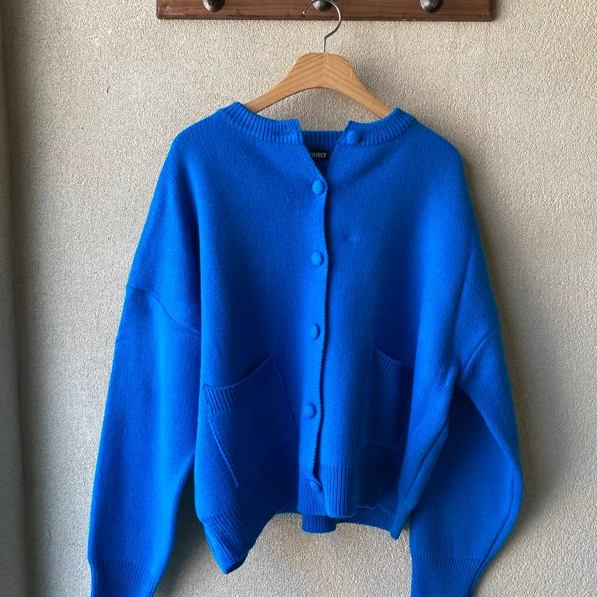 MIKO PROJECT bloo Cardigan (New Item) #미코프로젝트 on Bunjang Global Site.