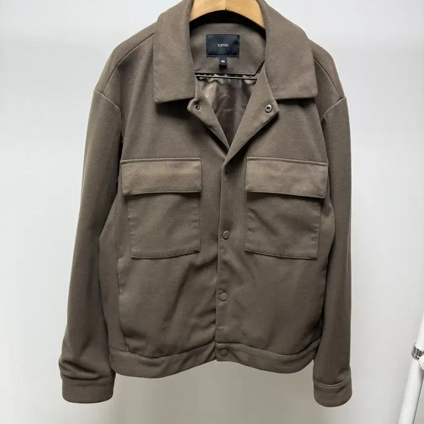 TOPTEN10 | 탑텐 (12) Top ten Trigger Jacket #탑텐 on Bunjang Global Site.