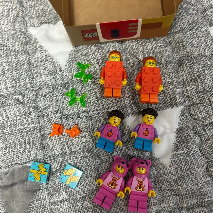 LEGO | 레고 LEGO bam 4-piece set bulk on Bunjang Global Site.