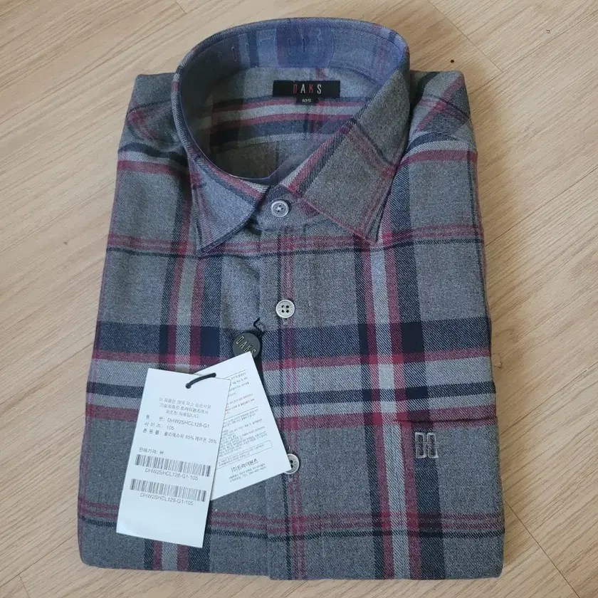 DAKS | 닥스 Daks long-sleeved shirt with a brushed finish 105 on Bunjang Global Site.