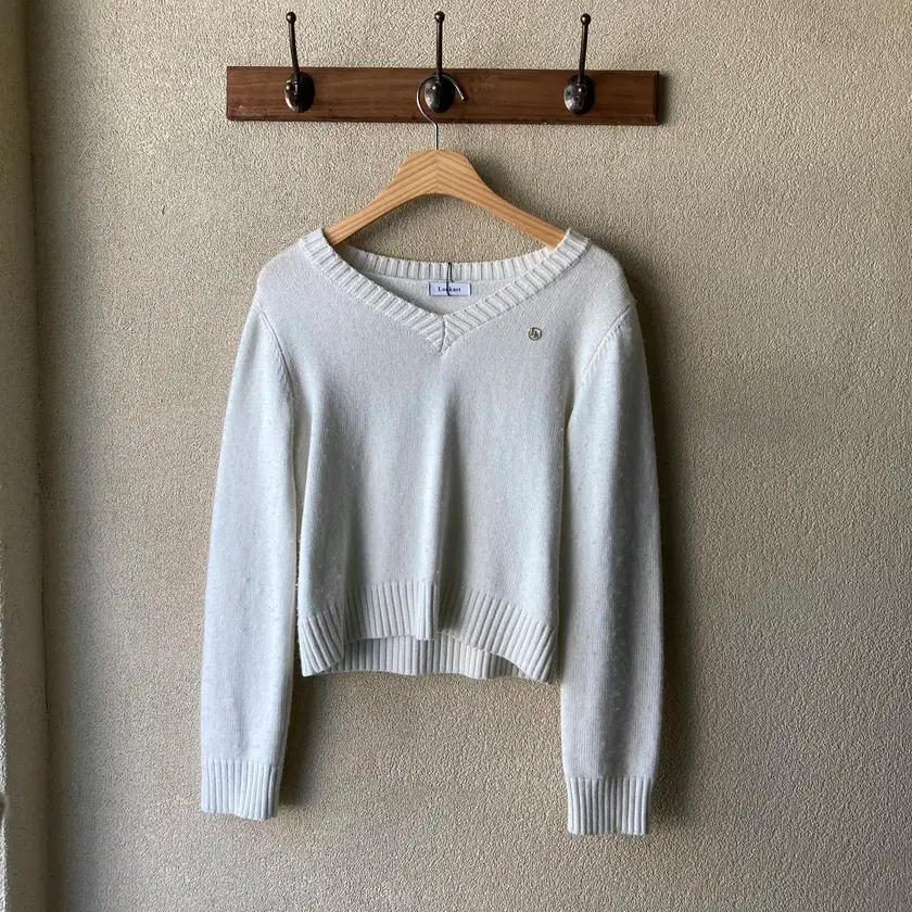 LOOKAST | 룩캐스트 Lookcast Woolnite #룩캐스트 on Bunjang Global Site.