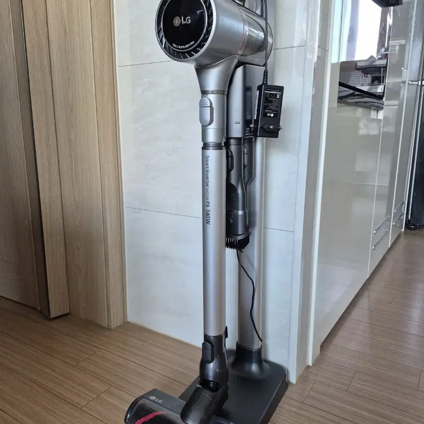 LG | LG전자 LG LGE Code Zero Wireless Vacuum Cleaner on sale, delivery available on Bunjang Global ...