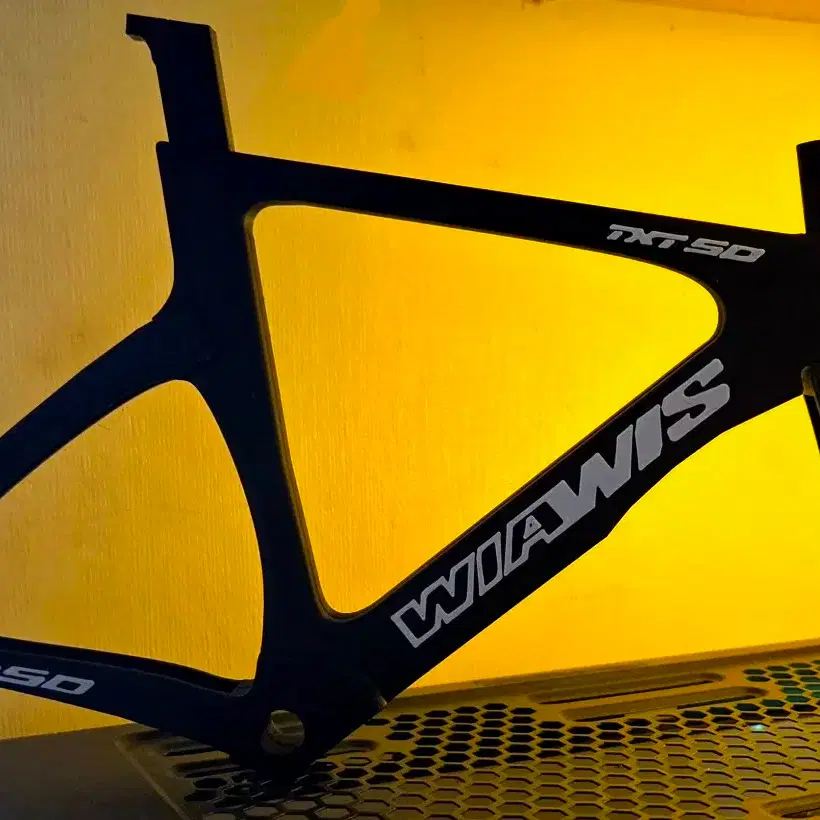 Wiawis TXT SD Frameset Figure #위아위스 on Bunjang Global Site.