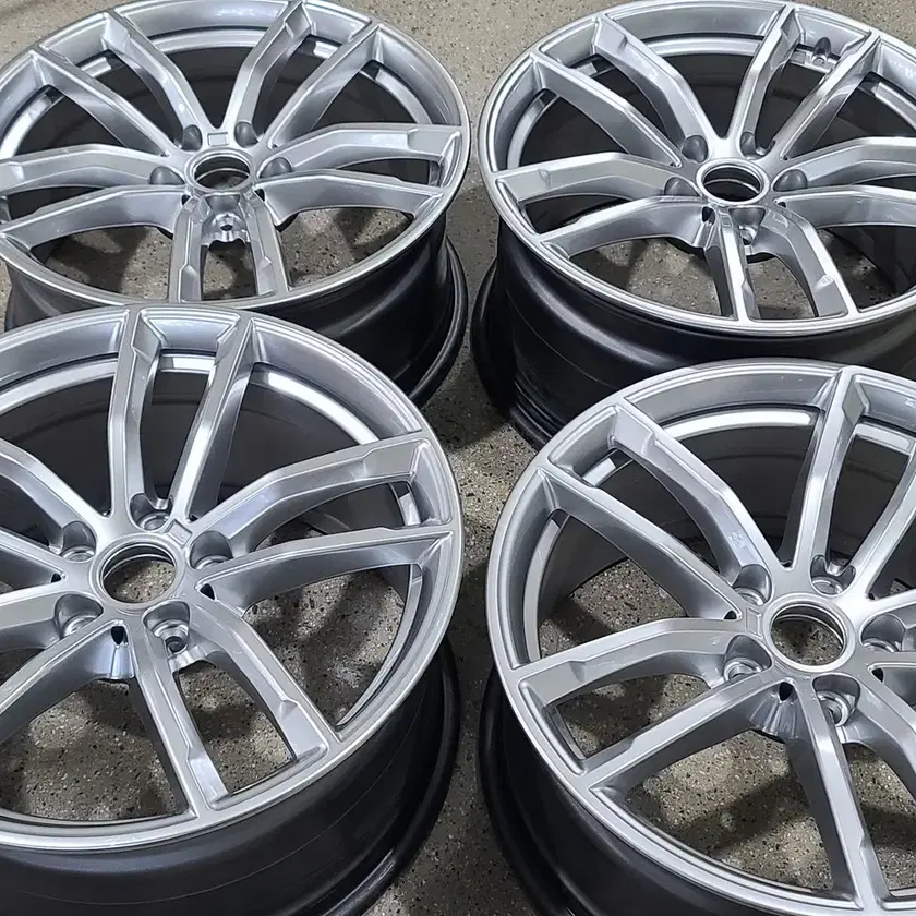 BMW G30 662m Hyper Silver 18-inch genuine wheels 200,000 won to sell as ...