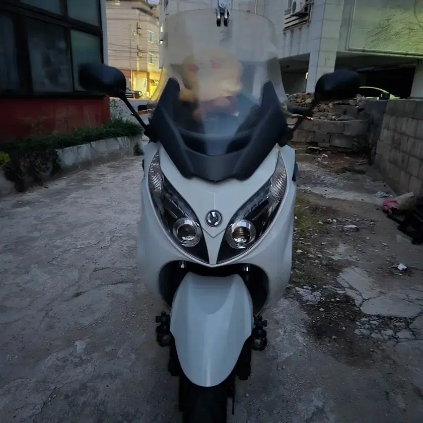 Maxim 600 motorcycle for sale. Quickly on Bunjang Global Site.