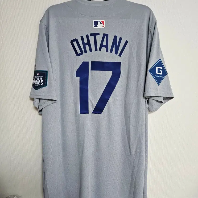 [L] limited edition #오타니,#오타니쇼헤이,#서울시리즈,#유니폼,#la다저스 on Bunjang Global Site.