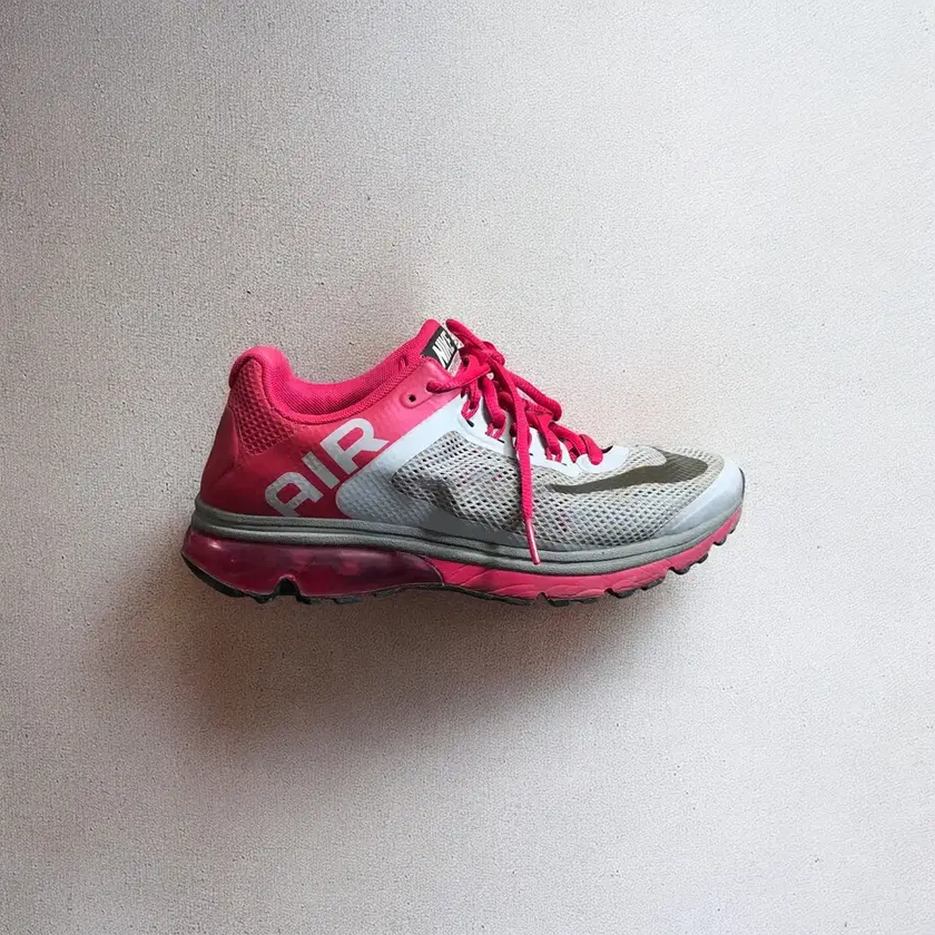 NIKE | 나이키 Nike Air Max Accelerate 245 on Bunjang Global Site.