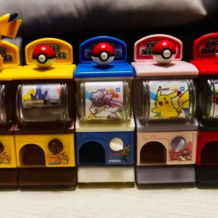 [Unsealed] Pokemon Gacha Toy Capsule Machine (2015) #포켓몬,#포켓몬스터,#가챠머신 ...
