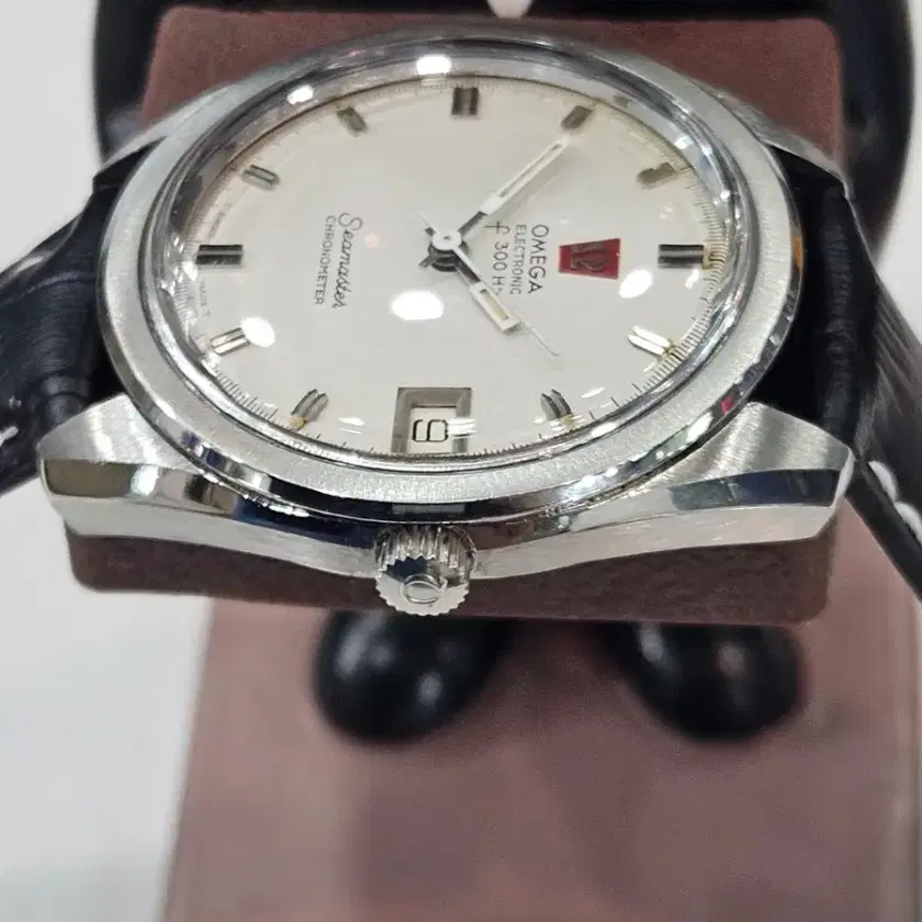 OMEGA | 오메가 Omega Vintage F300 Quartz Watch 750,000 KRW on Bunjang ...