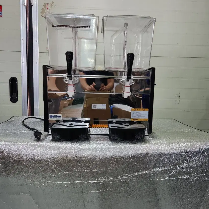 Well Ice Sikhye Fruit Juice Drink Cold Drink Dispenser Cold Juice Maker LJ18 2-Zone #냉쥬스기,#중고 ...