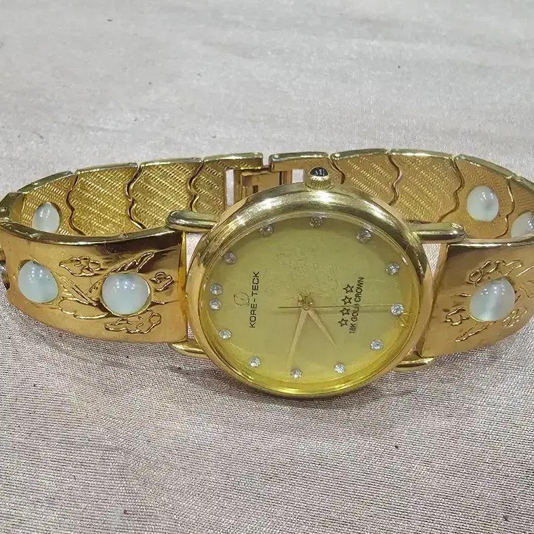 Hyosung Watches/ KORE-TECK Crown 18k gold Natural jade Women's #금시계,#효도 ...