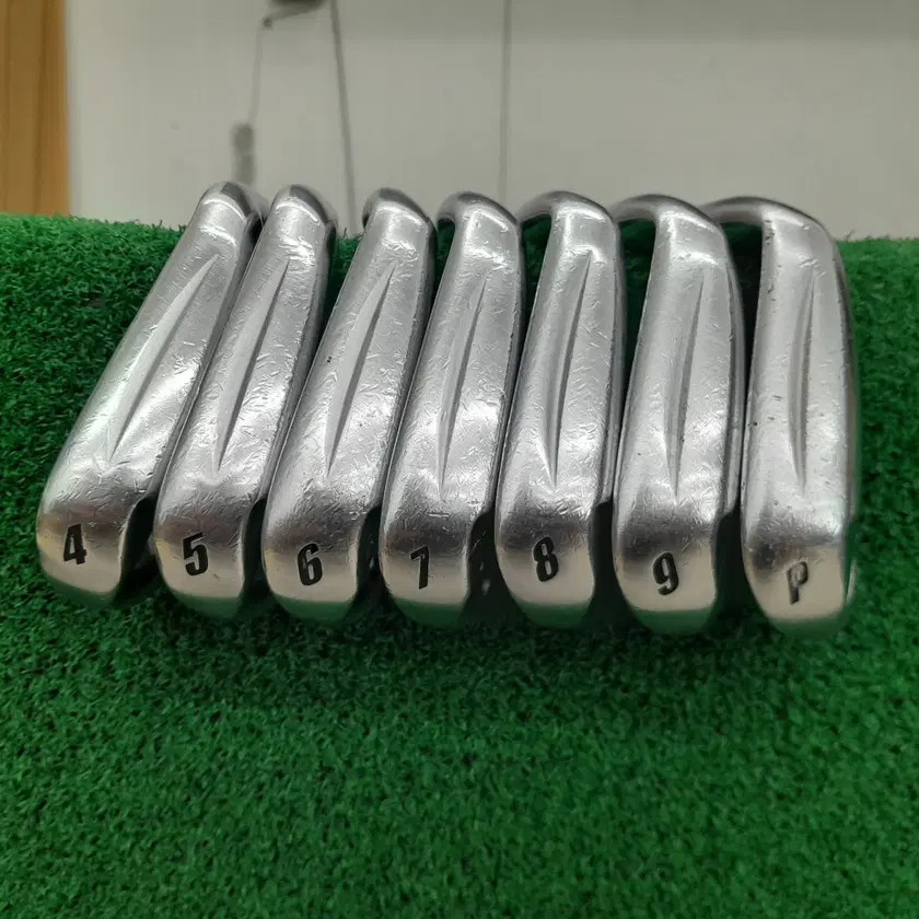 ROMARO | 로마로 ROMA RAY-V Type R forged women's men's senior-friendly ...