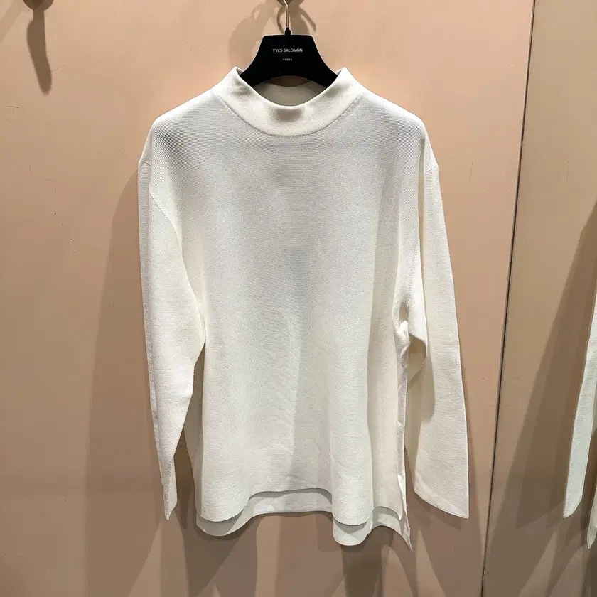 (Genuine/New) CFCL Men's White Garter Neck Long Sleeve #CFCL on Bunjang ...