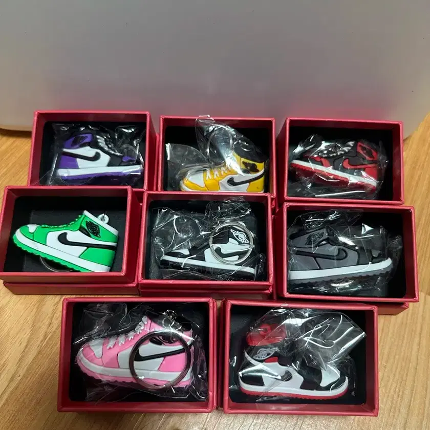 NIKE | 나이키 Nike shoe keyring on Bunjang Global Site.