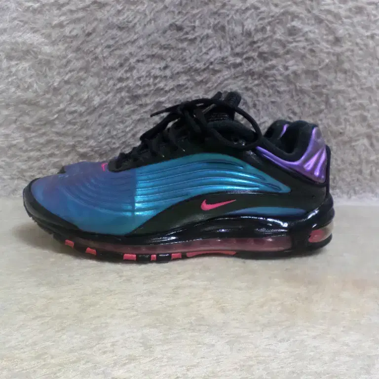 NIKE | 나이키 Betty Boom 275 Nike Air Max Deluxe Laser Fuchsia Sneakers Used Shoes on Bunjang ...
