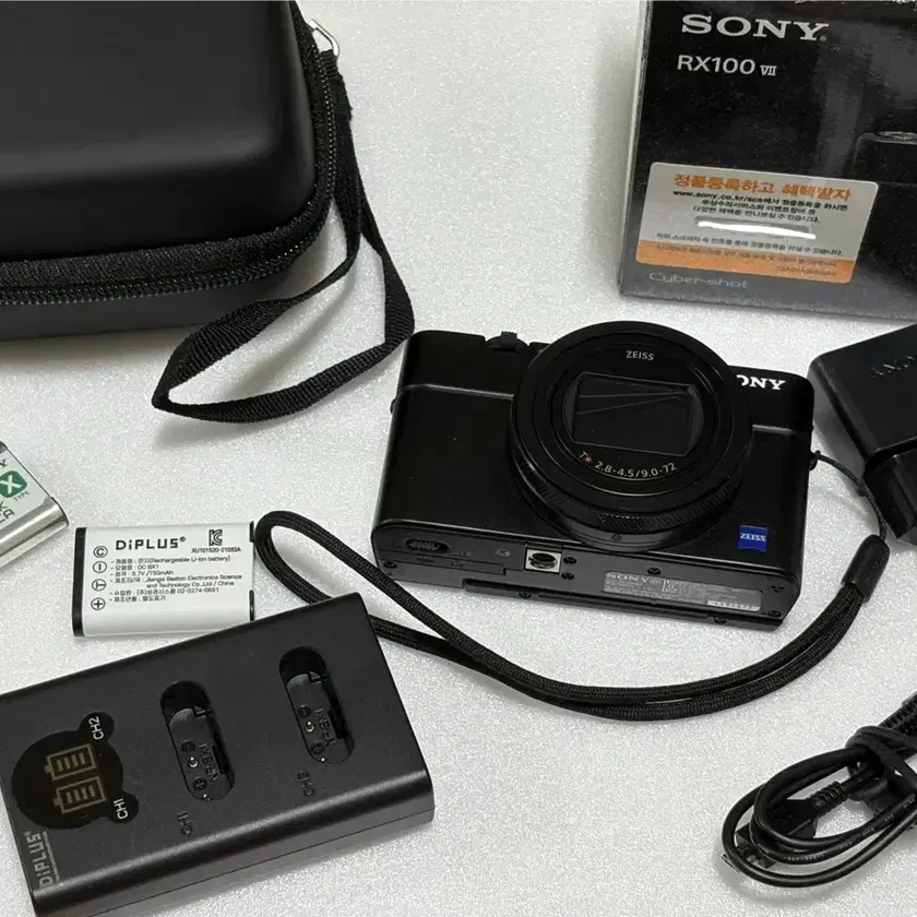 SONY | 소니 Sony RX100 M7 on Bunjang Global Site.