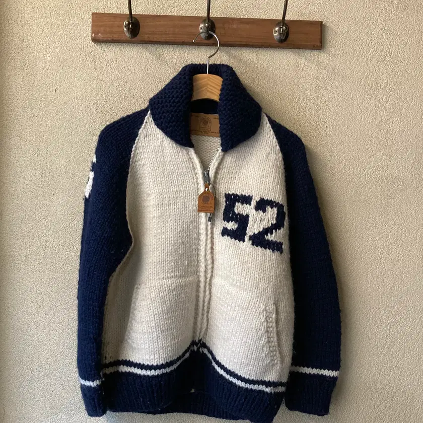 Canadian Sweater Company Wool Knit Zipper on Bunjang Global Site.