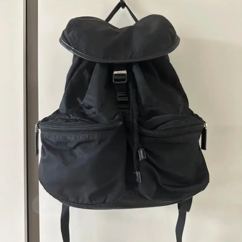 PRADA | 프라다 This is a Prada Pocono nylon backpack (authenticity guaranteed). #프라다,#프라다백팩,#프라다가방 ...