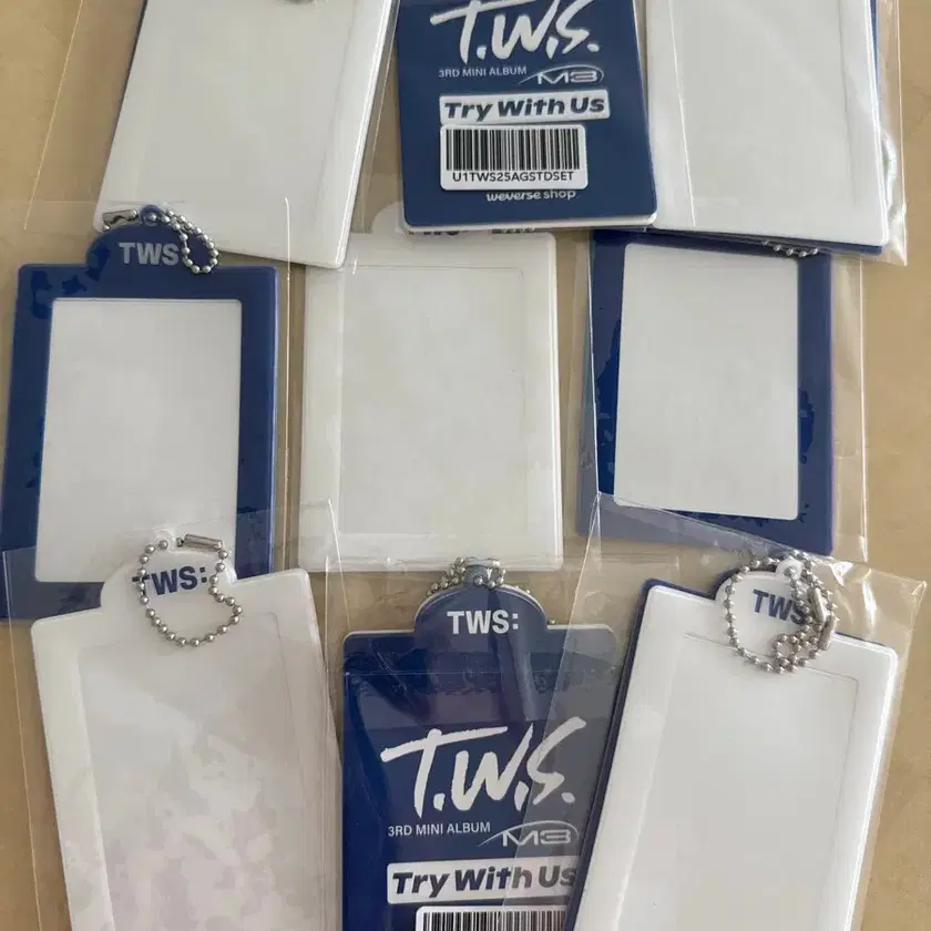 TWS | 투어스 TWS official photocard holder TWS official PHOTO HOLDER on ...