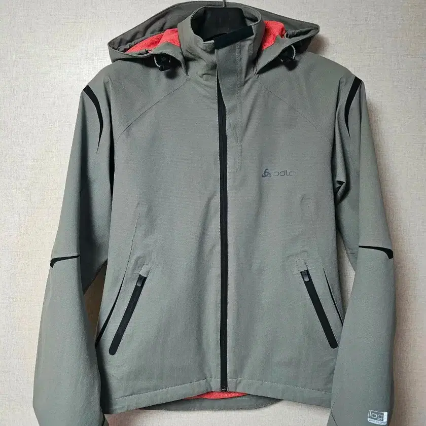 Odlo Logic Hooded Jacket (Women 55) #오들로,#후드자켓,#방수자켓,#자켓 on Bunjang ...