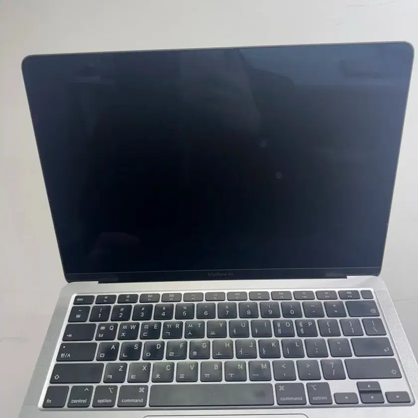 APPLE | 애플 Busan MacBook Air 13 2020 A2179 Model on Bunjang Global Site.